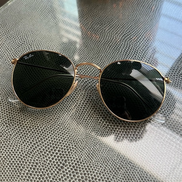 Ray-Ban | Accessories | Rayban Round Gold Frame Sunglasses | Poshmark